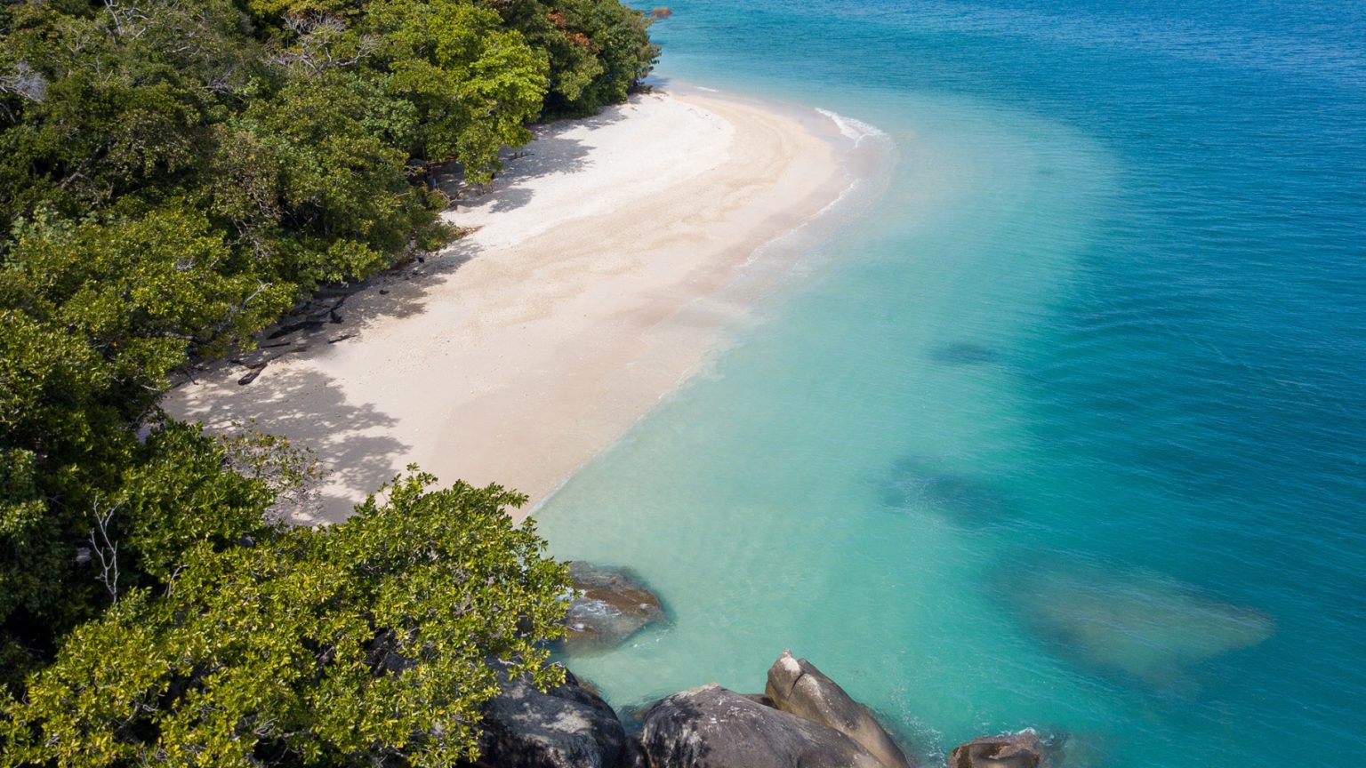 Great Barrier Reef Package | Dreamtime Cruise | Fitzroy island